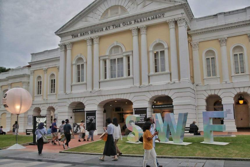 Fun With Kids: Disney Princess concert, YouTuber Bri Reads | The ...