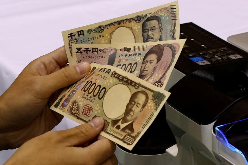 Yen weakens to record low against Singdollar, benefiting S’pore ...