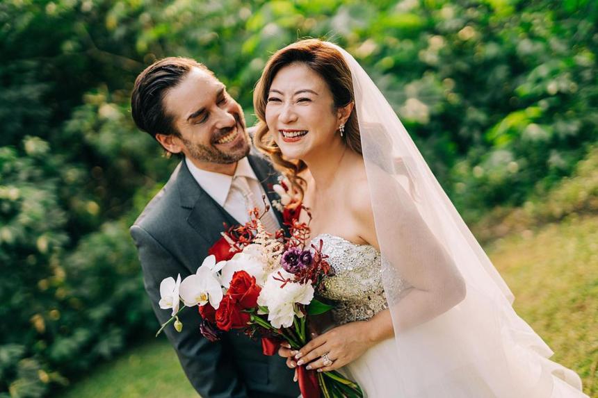 Former local pop star Stella Ng marries British boyfriend of three ...