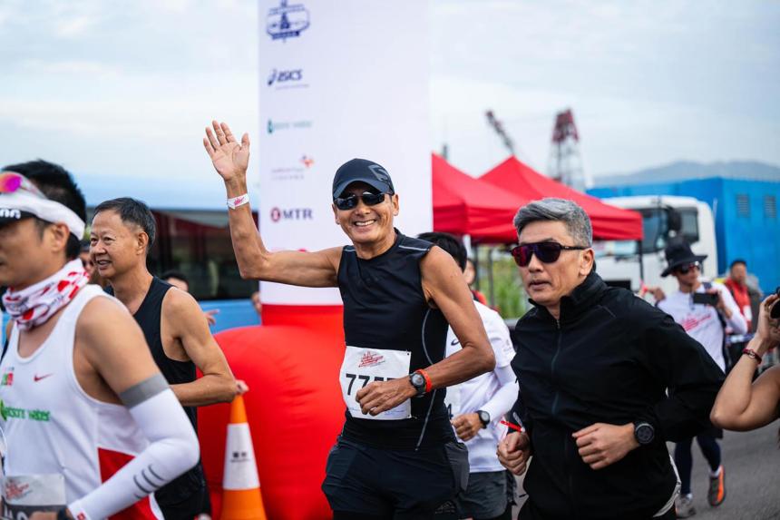 Chow Yun Fat, 68, finishes his first half-marathon in less than 2½ ...