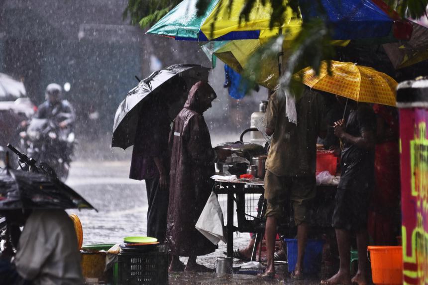 Schools close after heavy rain in parts of Tamil Nadu in India | The ...