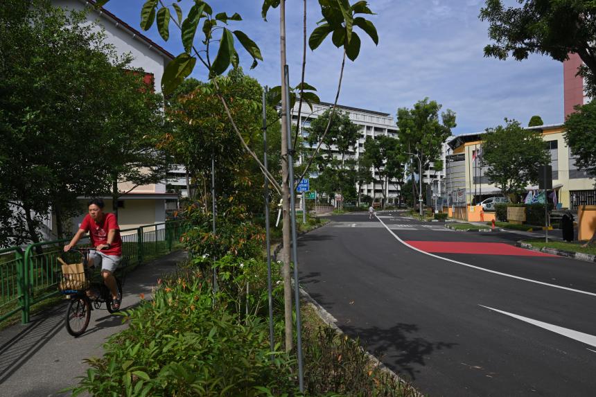 Work starts on pedestrian-friendly streets in Bukit Batok West; 4 other ...