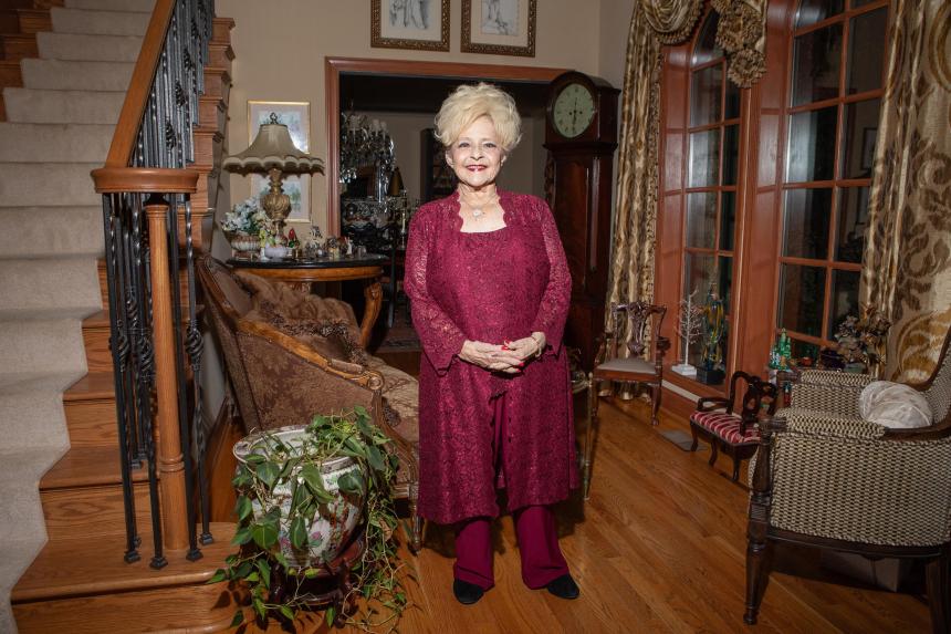 Brenda Lee’s Rockin’ Around The Christmas Tree finally hits No. 1 after ...