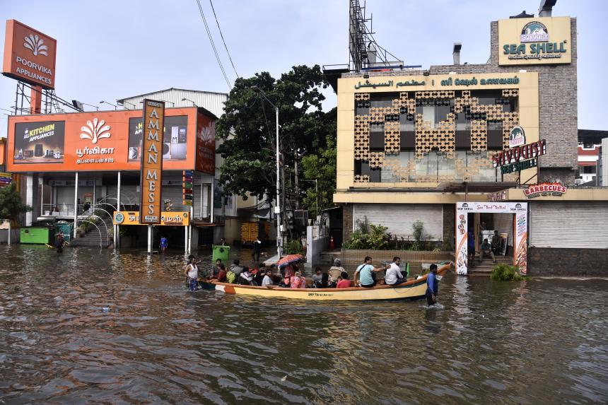 Chennai flooded as heavy rain from Cyclone Michaung batters south India | The Straits Times