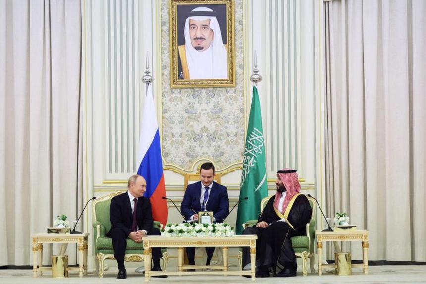Russia's Putin told Saudi's MbS: We meet in Moscow next time | The ...