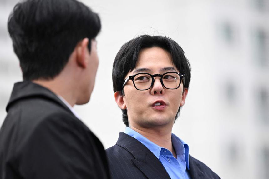 K-pop star G-Dragon joins new agency, will set up anti-drug foundation ...