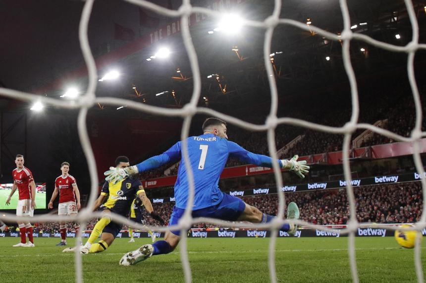 Dominic Solanke hat-trick earns Bournemouth win over Nuno’s Forest ...