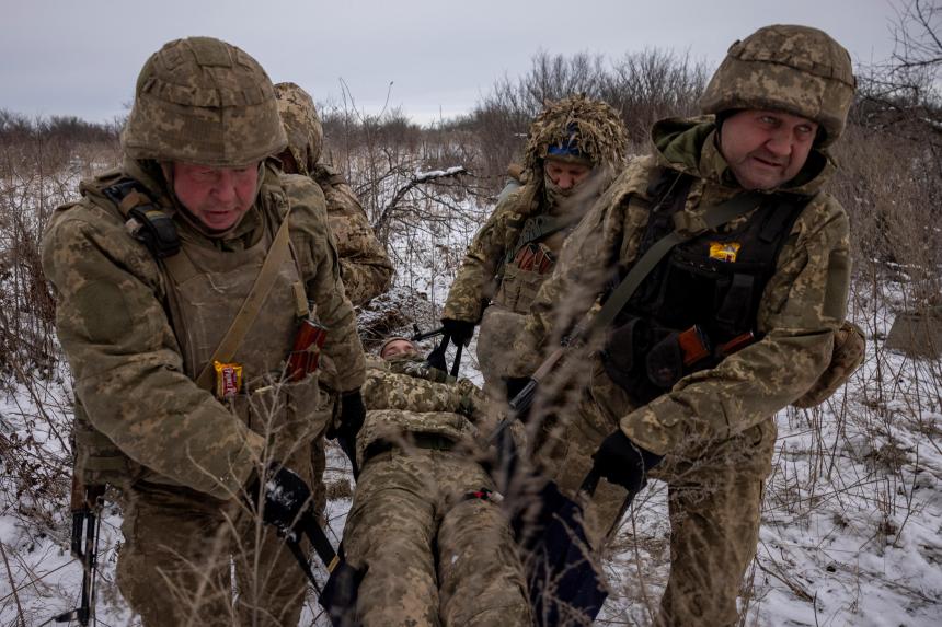 Ukraine draft law proposes lowering mobilisation age to 25 from 27 ...