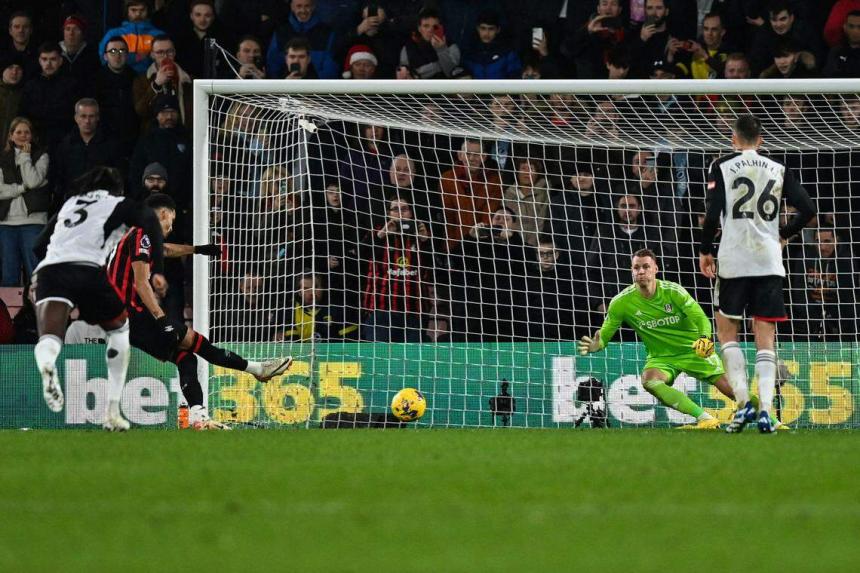 Bournemouth overpower Fulham to move into top half | The Straits Times