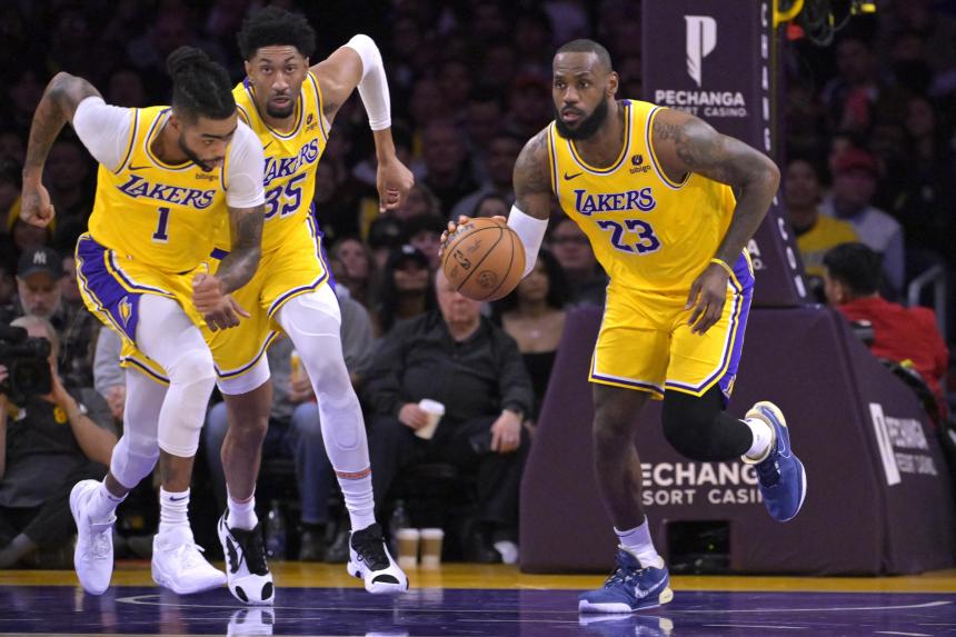 Balanced scoring propels LA Lakers past Charlotte Hornets in NBA | The Straits Times