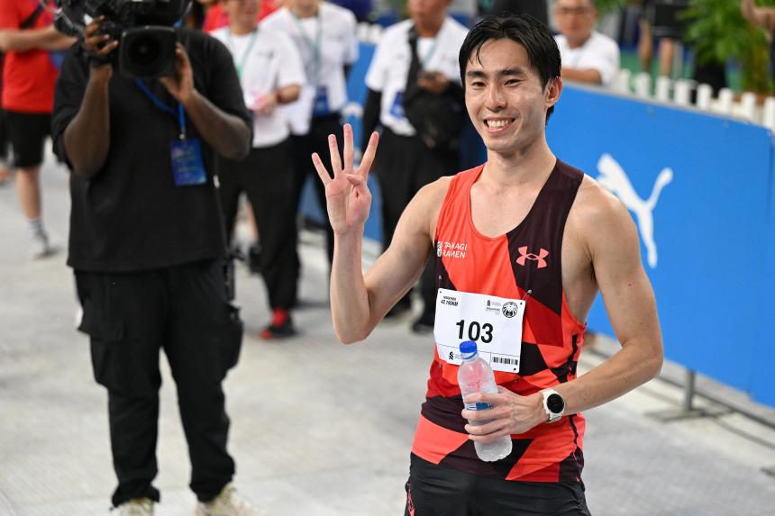 Singapore’s top marathoner Soh Rui Yong launches academy | The Straits ...