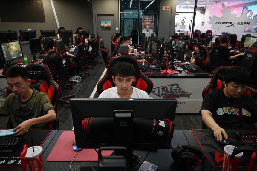 China gaming stocks climb on report of regulatory official removed ...