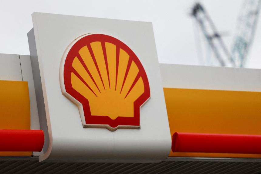 Shell investors join climate activist group in urging greater emissions ...