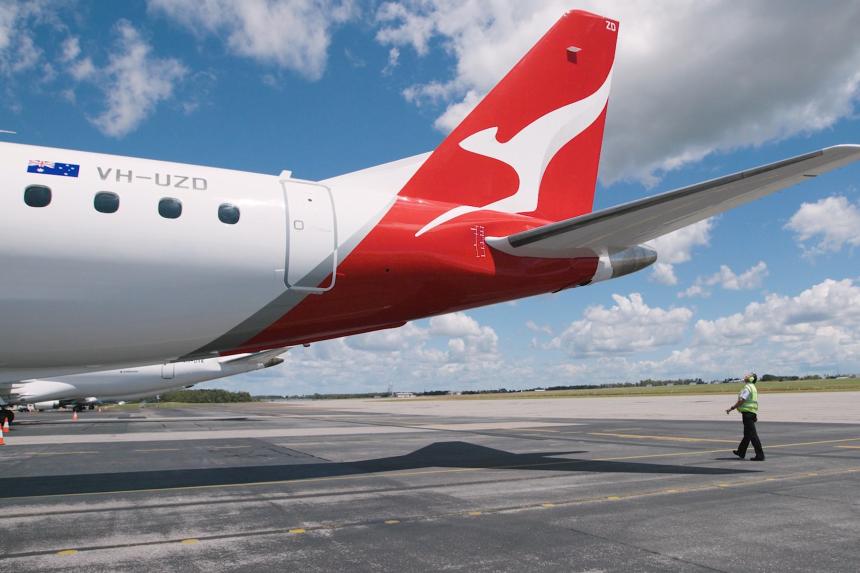 Qantas to relaunch flights between Singapore and Darwin after 18-year ...
