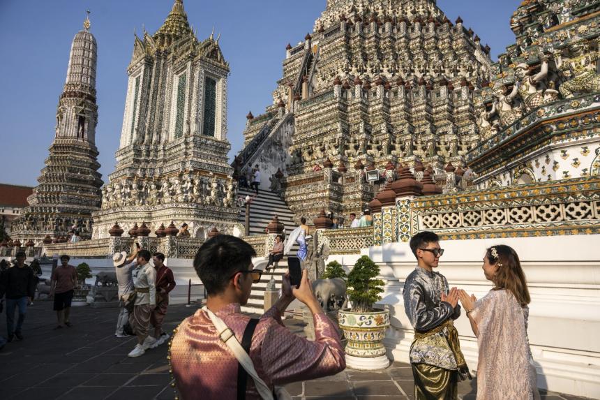 United Nations sees international tourism fully recovering in 2024 ...