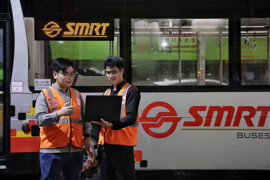 SIT students help improve SMRT processes | The Straits Times