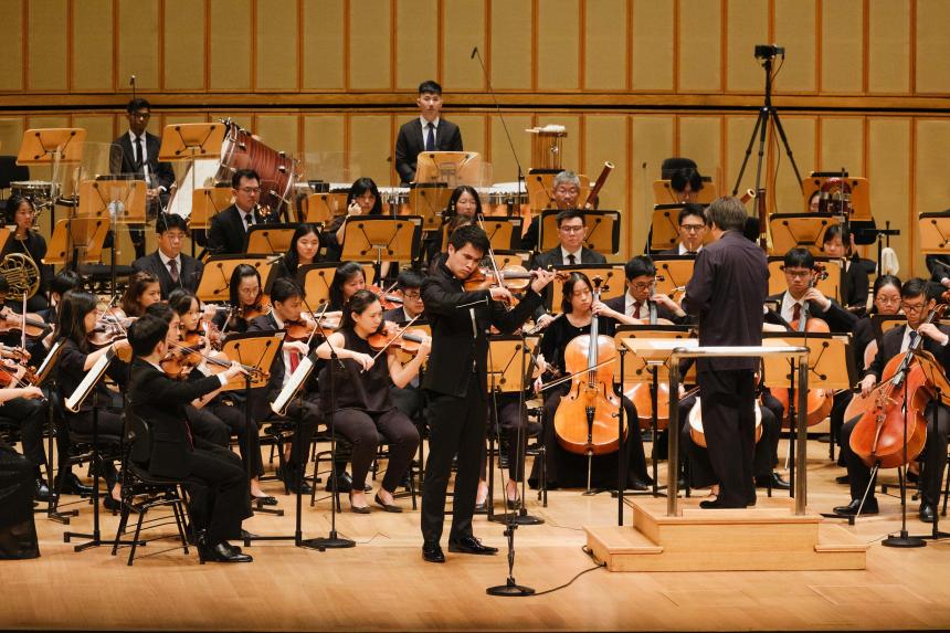 Concert review: Violinist Kevin Zhu proves he is a serious and thinking ...