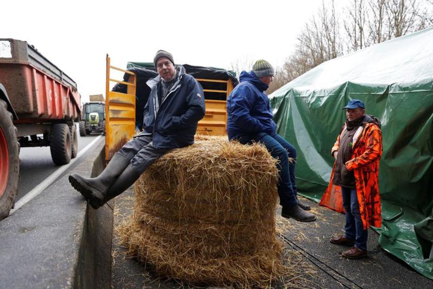 French farming protests could target Paris, union chief says | The ...