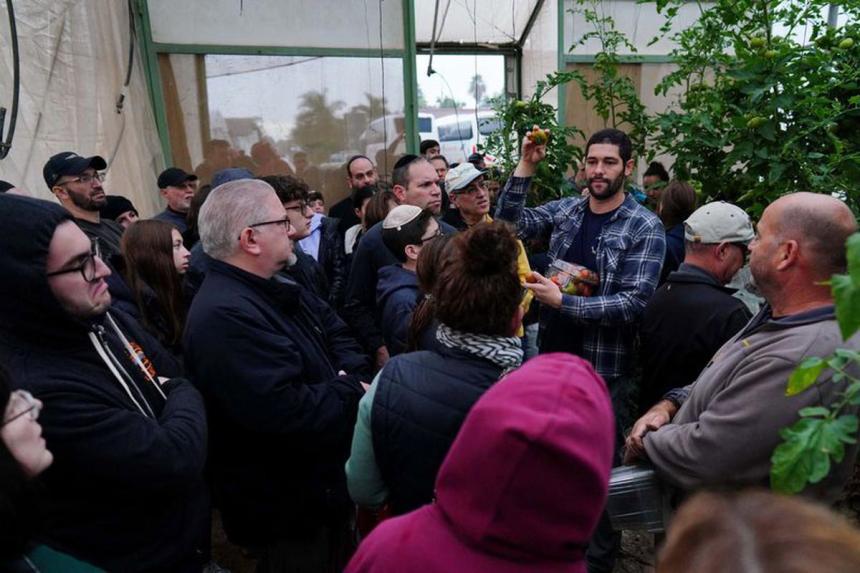 Foreign volunteers replace workers who fled Israeli farms under fire ...