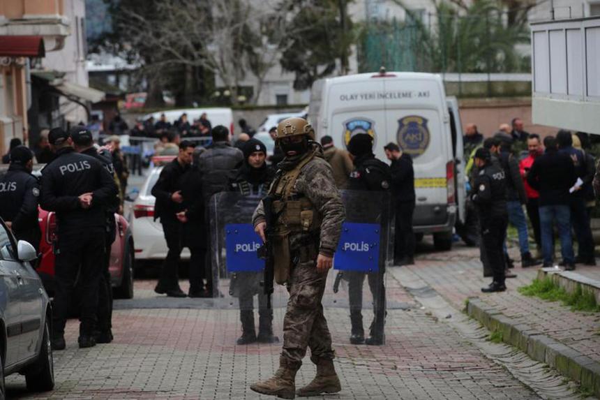 Turkish authorities capture gunmen who killed one person in Istanbul ...