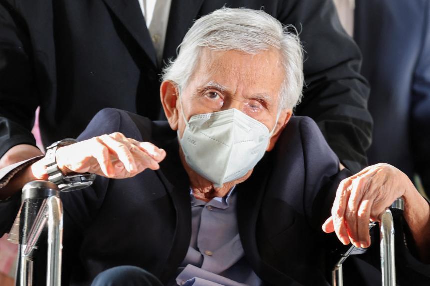 5 things about Malaysian ex-finance minister Daim, who has been charged in graft crackdown | The ...