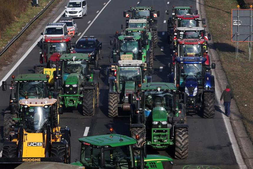 Belgian farmers to block Zeebrugge port as French protests spill over ...