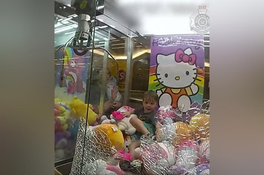 Toddler trapped in claw machine rescued by Australian police | The ...