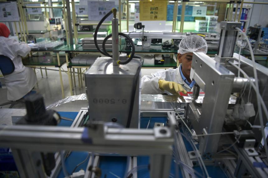 Singapore factory activity continues to pick up, cautious optimism for ...