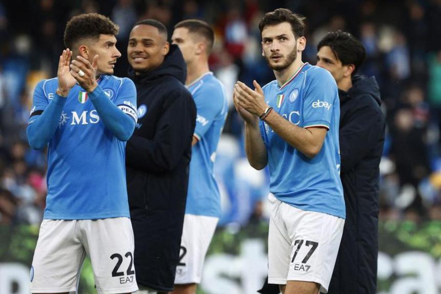 Kvaratskhelia's late strike gives Napoli win over Verona | The Straits ...