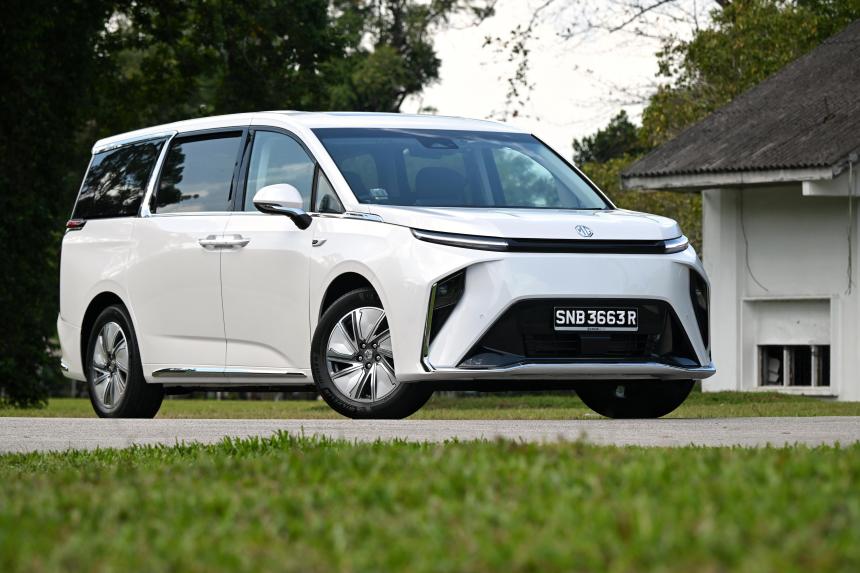 Car review: Going nine yards with M9 | The Straits Times