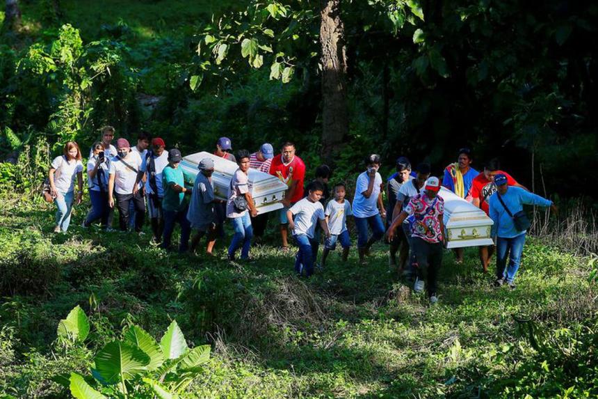 Death toll from Philippine landslide rises to 92, search continues | The Straits Times