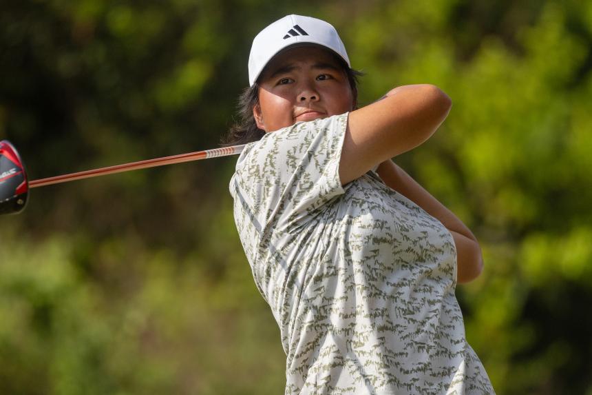 The pressure-loving world of teen golfer Shannon Tan | The Straits Times