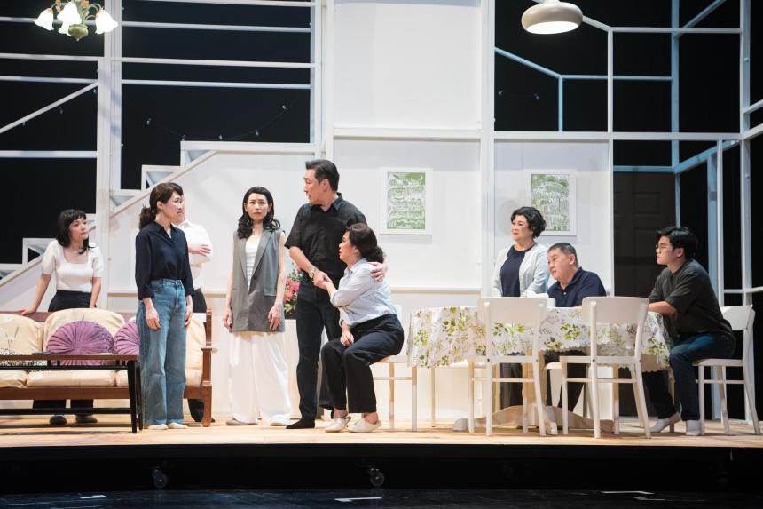 Theatre review: Sharon Au sizzles in family drama with an edge Everything For You | The Straits ...