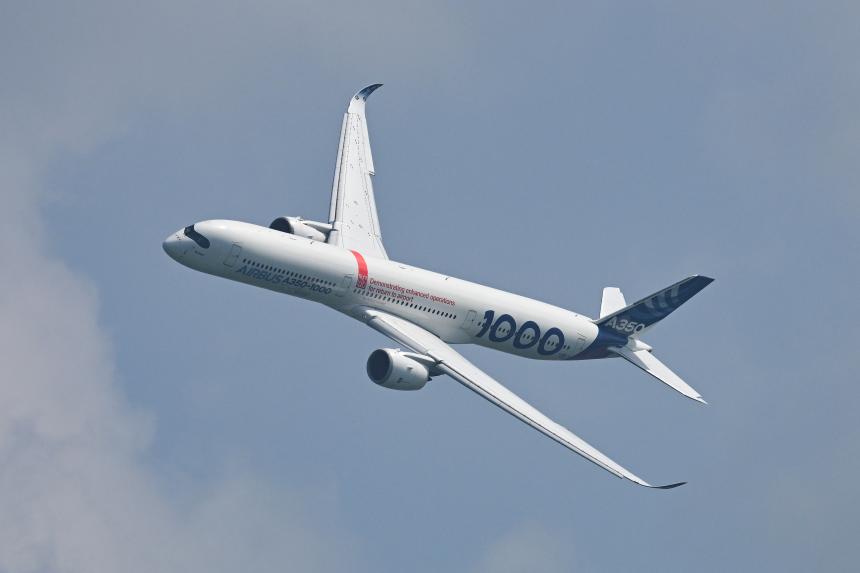 Airbus A350-1000 to use sustainable aviation fuel in flying displays at ...