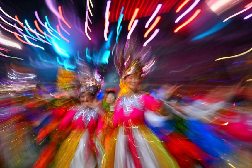Thousands dazzled by Chingay Parade 2024 in full bloom | The Straits Times