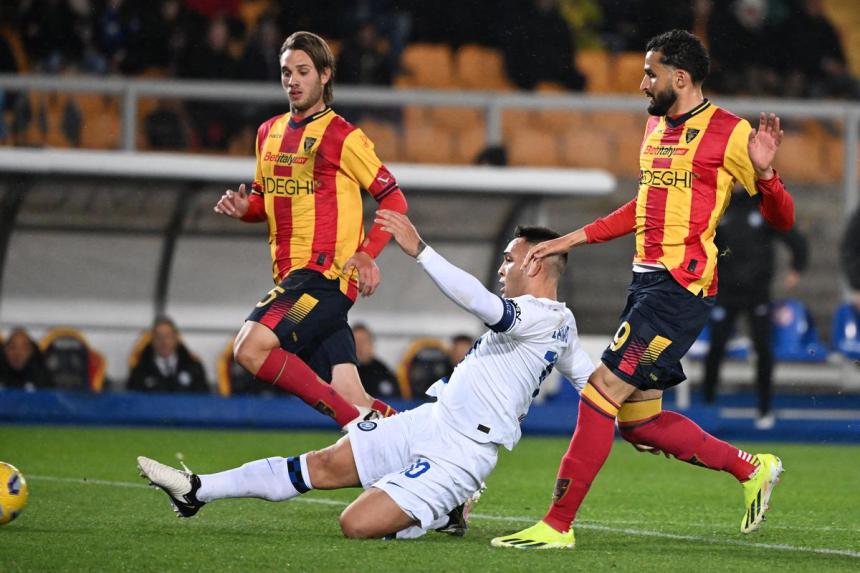 Leaders Inter cruise to 4-0 win at Lecce with Martinez double | The ...
