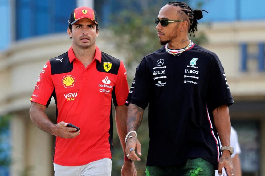 Carlos Sainz has no hard feelings over Lewis Hamilton’s Ferrari move | The Straits Times
