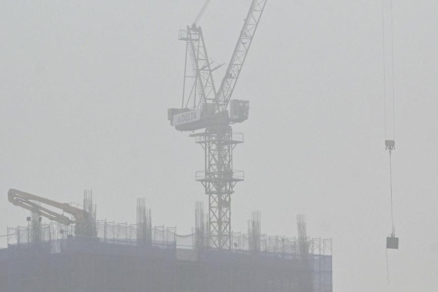 Hanoi chokes as Vietnam capital tops most polluted cities list | The ...