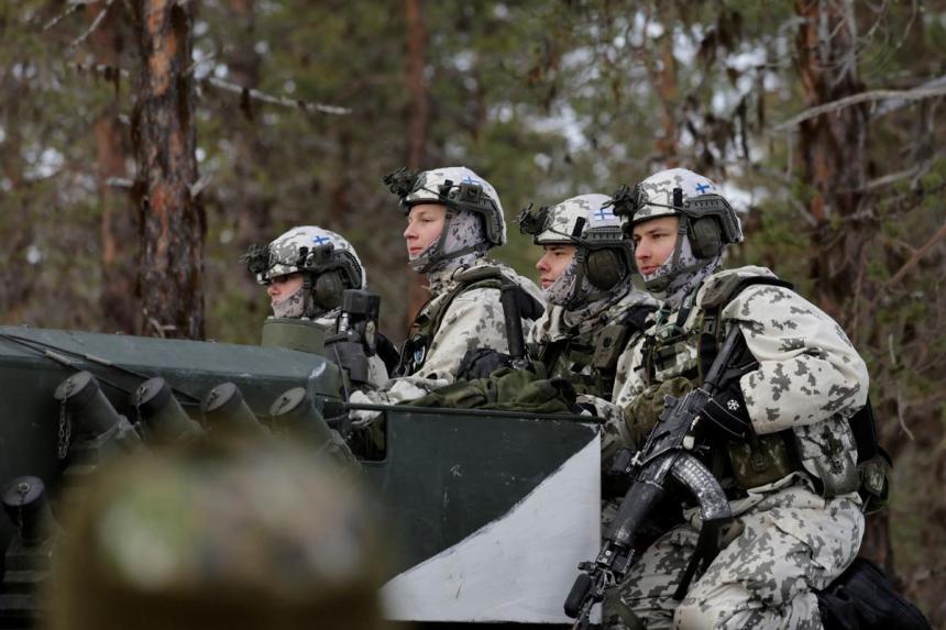 Swedish soldiers get a taste of future in Nato during Finland training ...