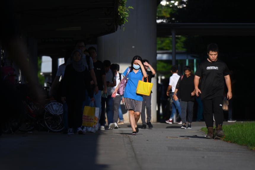 Warm weather in Singapore expected to continue for rest of March | The ...