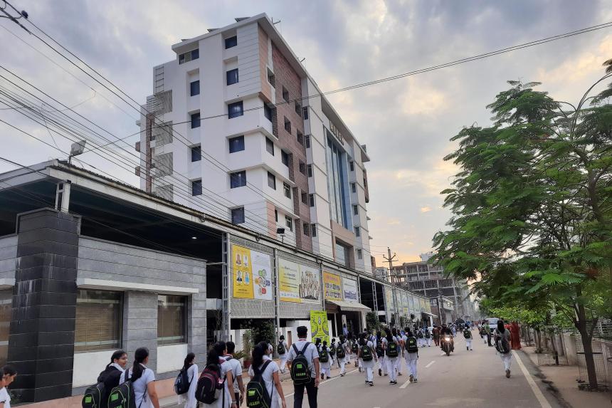 In India’s ‘dummy’ schools, students don’t have to attend classes | The ...