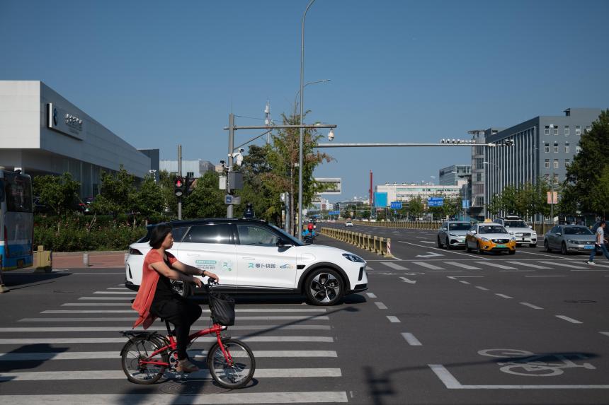 Beijing goes big on unmanned cars, smart traffic lights in drive for ...
