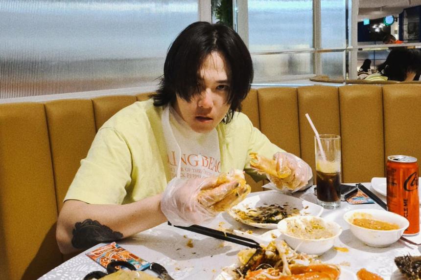 FT Island’s Lee Hong-gi shares his love for Singapore chilli crab | The ...