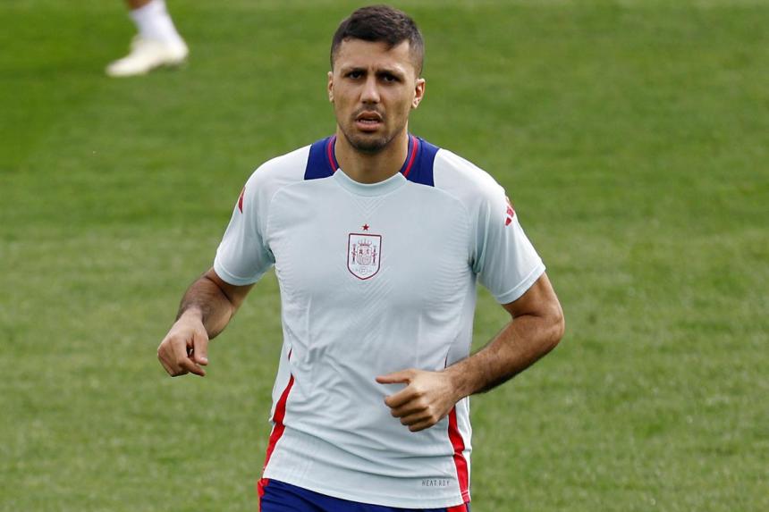 Rodri ready to face Brazil despite three-day absence, says Spain coach ...
