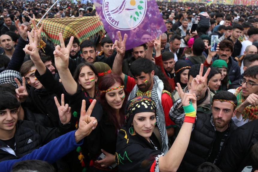 Turkey replaces Kurdish mayor with government candidate two days after ...