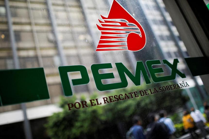 One dead, two seriously injured after fire hit Pemex oil platform in ...