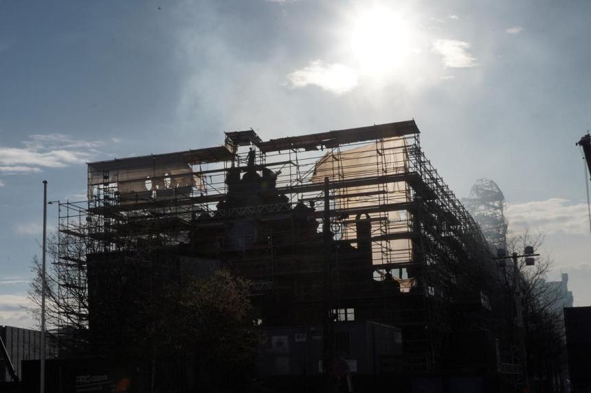 Walls collapse at Copenhagen's blaze-hit Old Stock Exchange | The ...
