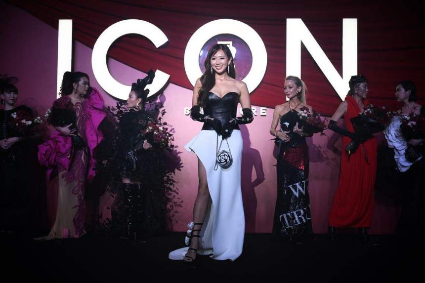 Some like it haute: The boldest and best-dressed belles of the Icon ...