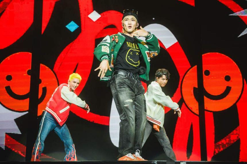 Concert review: The good, flashy and sexy sides of Hong Kong boy band ...