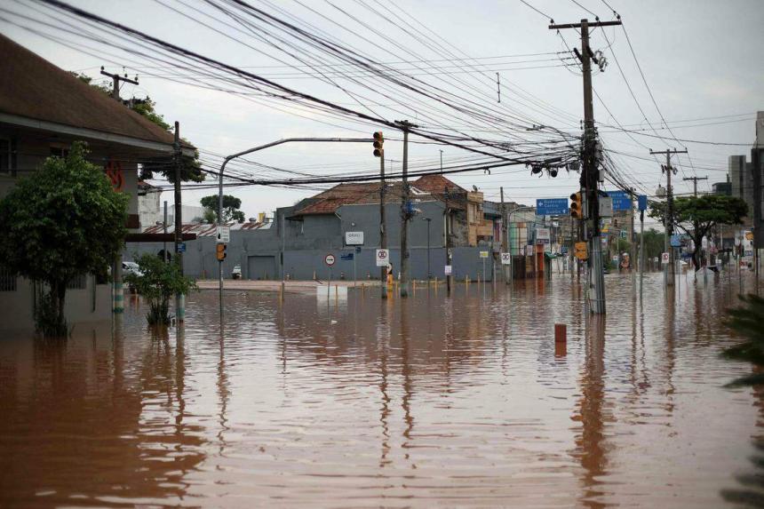Floods in southern Brazil force 70,000 from homes | The Straits Times
